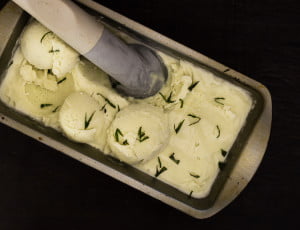 Basil Ice Cream Recipe - Lemon in Ginger