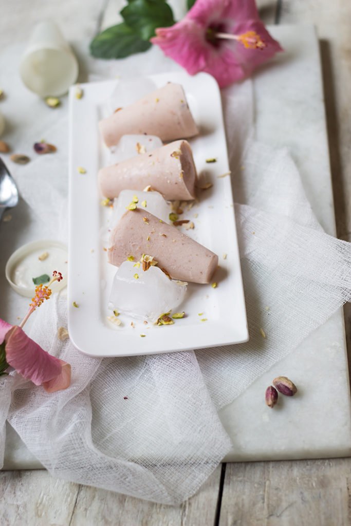 Strawberry Malai Kulfi Recipe - Lemon in Ginger