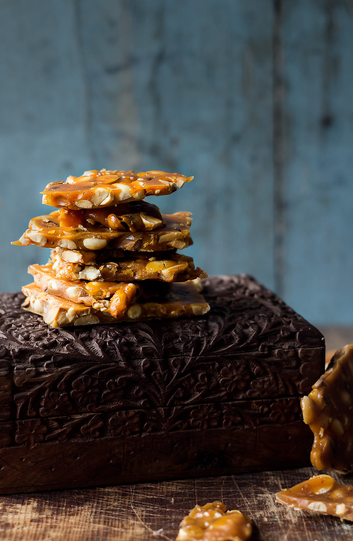 Peanut Brittle Recipe | Peanut Chikki Recipe - Lemon in Ginger