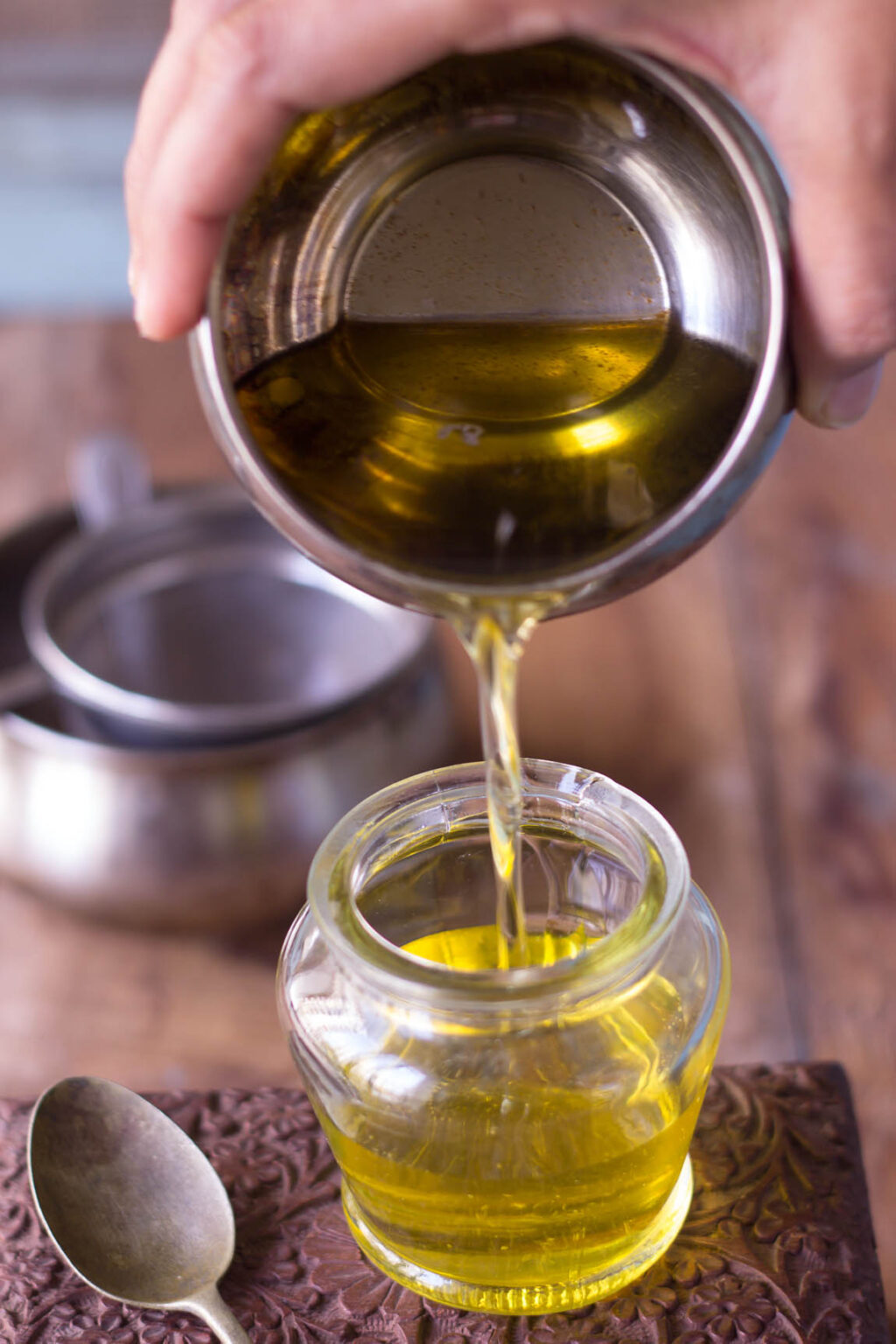 How to make Ghee or Clarified Butter? - Lemon in Ginger